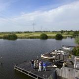 Loopt de nieuwe hoogspanningslijn die in Friesland moet komen straks ...