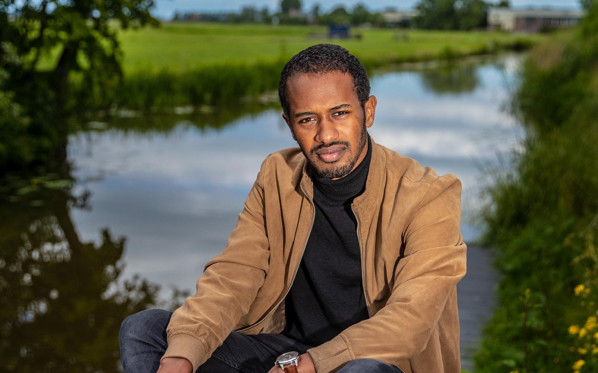 Habtamu de Hoop (22) namens PvdA met stip de Tweede Kamer in ...