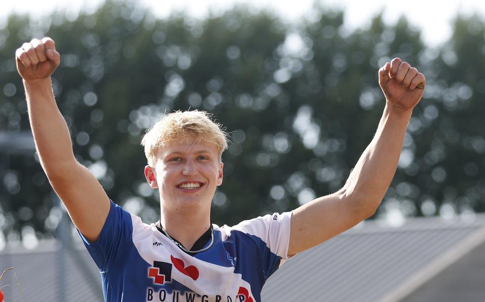Germ Terpstra verbetert nu ook Fries seniorenrecord - Leeuwarder Courant