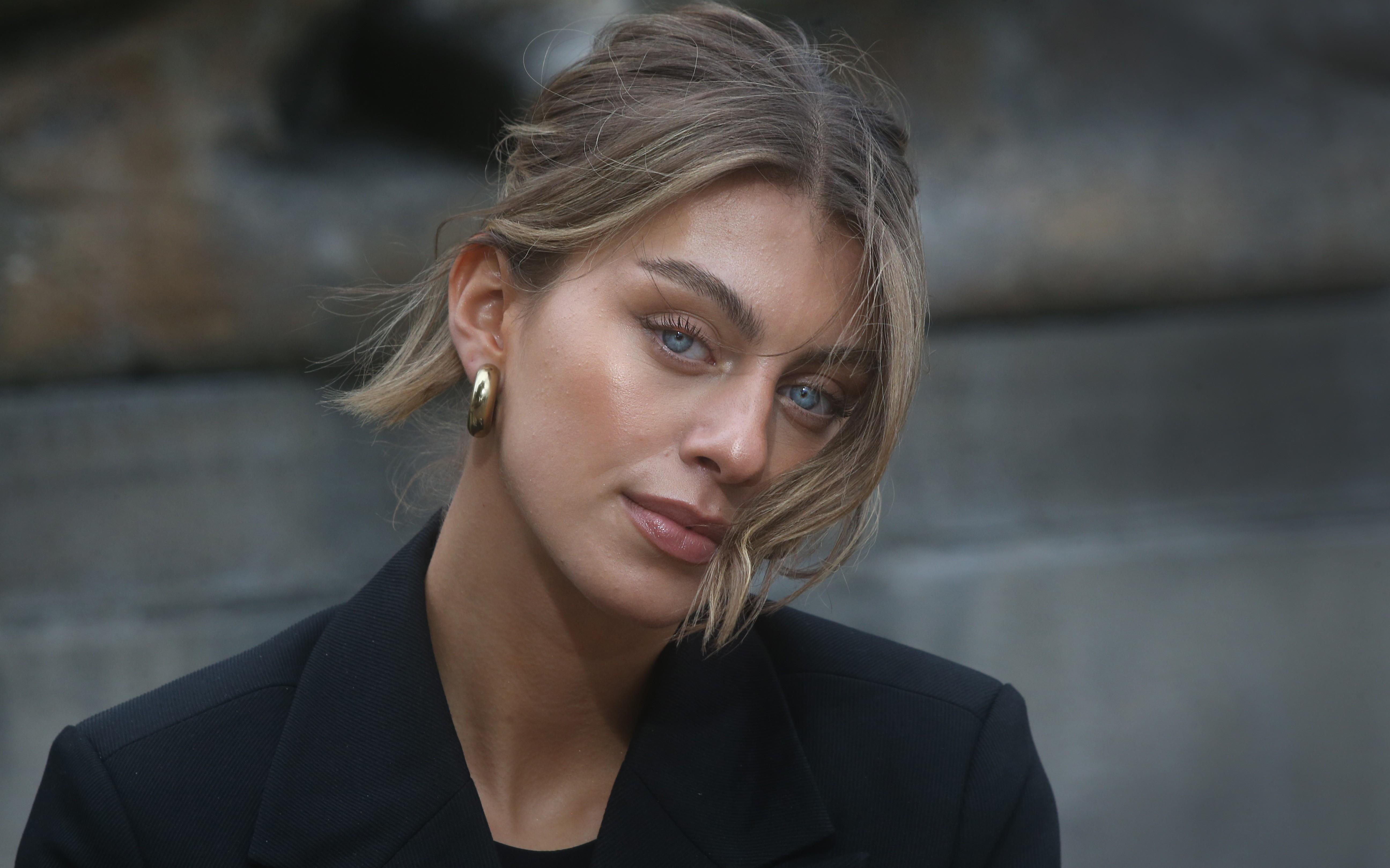 Sterre (19) uit Leeuwarden doet mee aan Holland's Next Top Model: 'Dit ...