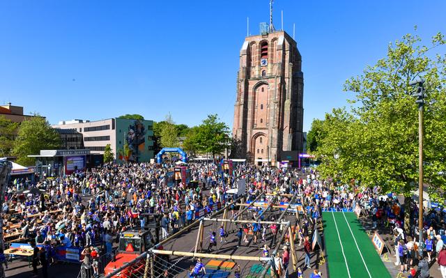 LIVE | Recordaantal deelnemers voor LOOP Leeuwarden - Leeuwarder Courant